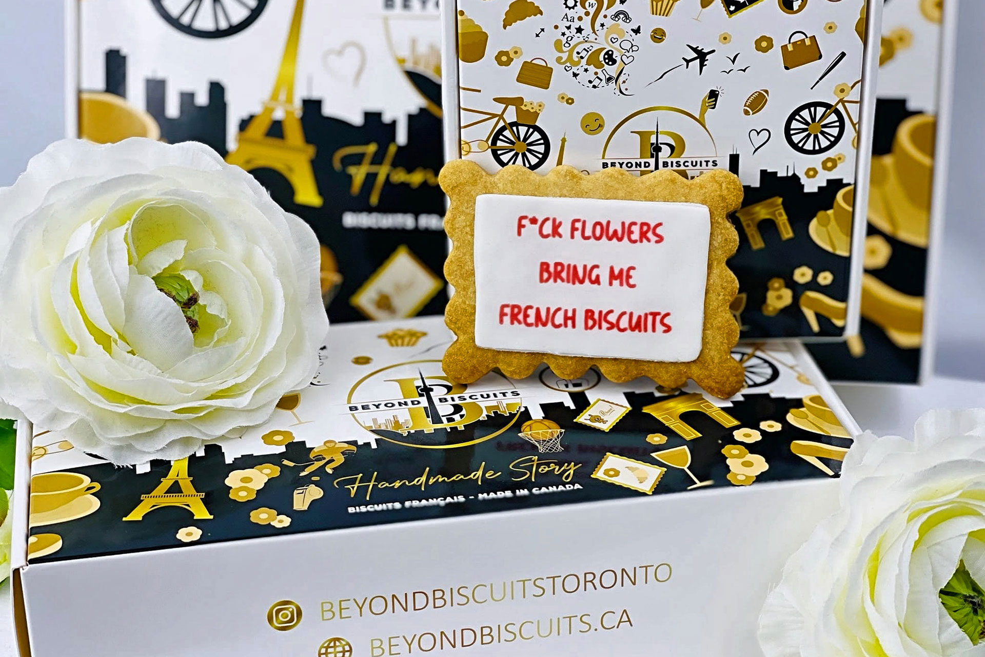 Beyond Biscuits - Handcrafted Cookies & Lollipops - Canada & US 😁